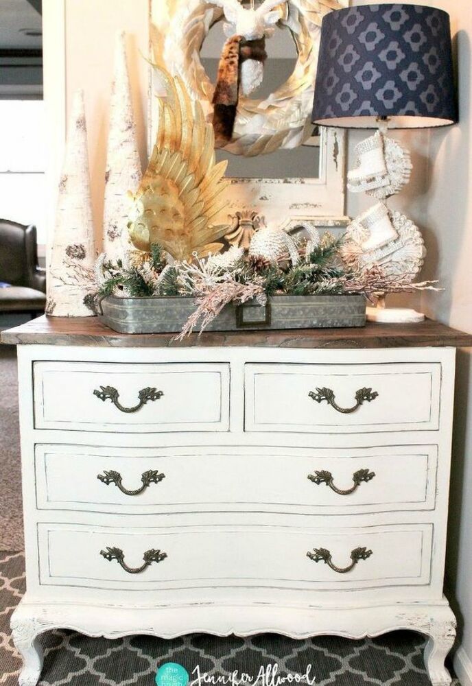 15 Easy Tricks To Give Your Furniture That Gorgeous Distressed Look 15 Easy Tricks To Give Your Furniture That Gorgeous Distressed Look