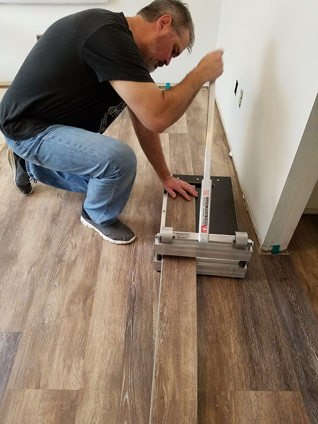 How To Install Vinyl Plank Flooring Hometalk How To Install Vinyl Plank Flooring Hometalk