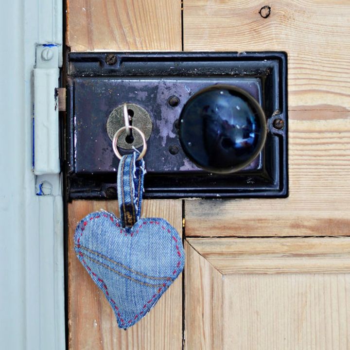How Clever People Are Using Cookie Cutters Outside Of The Kitchen how-clever-people-are-using-cookie-cutters-outside-of-the-kitchen