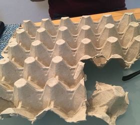 How to Easily Repurpose an Egg Carton Into Floral Wall Art | Hometalk