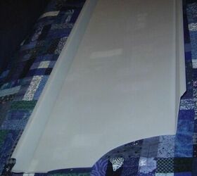 How to fix a flourescent light fixture with a broken plastic insert ...