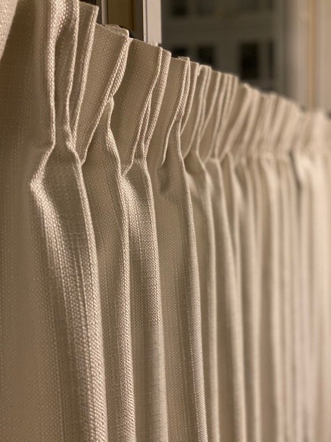 How To Make No Sew Pleated Curtains Diy Hometalk