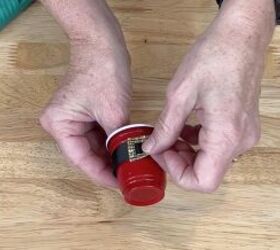 Add a Jolly Touch to Your Holiday Décor With Easy Santa Clause String ...