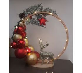 How to Make an Upcycled Christmas Bauble Centerpiece | Hometalk