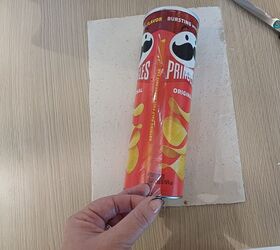 How to Recycle a Pringles Can Into Something Surprisingly Useful ...
